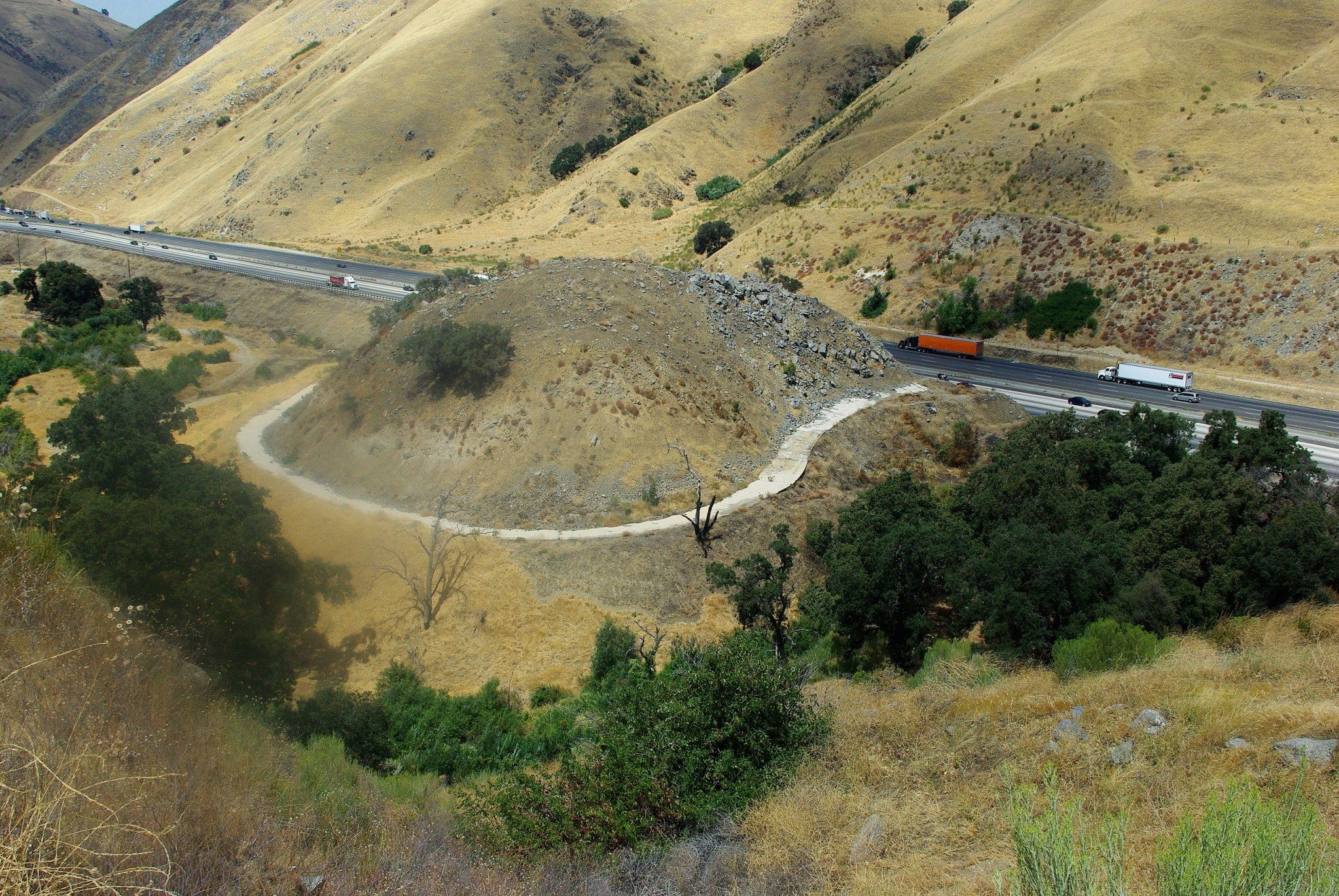 Tejon Pass is a Journey Through Time, Terrain, and Tectonics ...