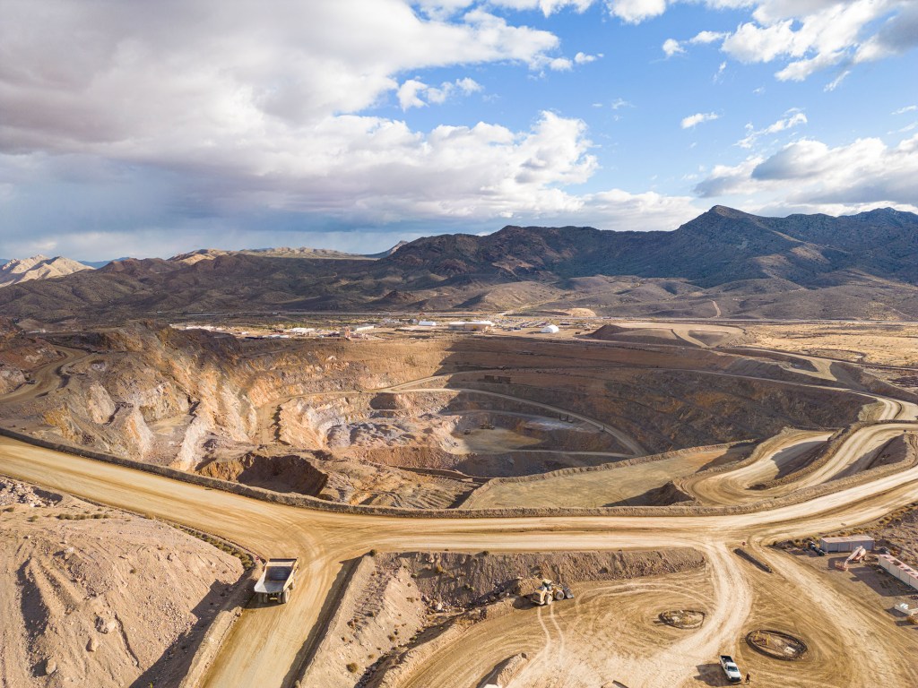 The Mountain Pass Mine in California May Be the U.S. Rare Earths Game ...