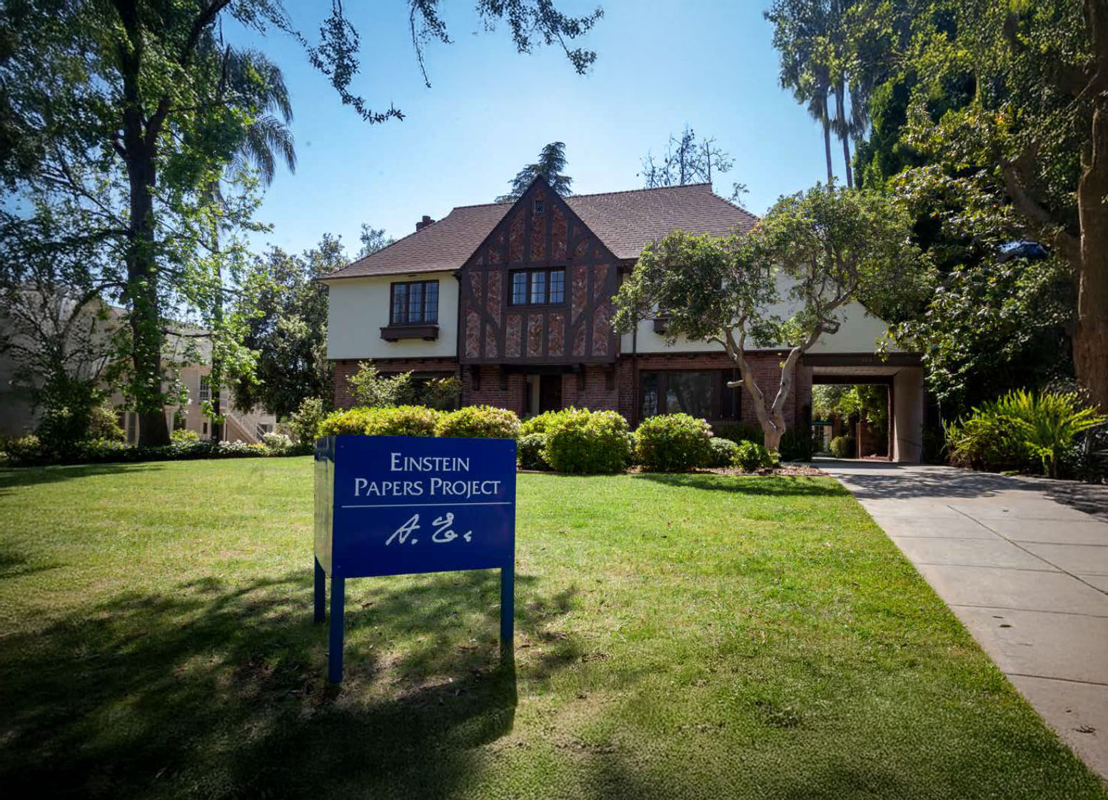 Caltech’s Einstein Papers Project is a Window into the Mind of a Genius ...