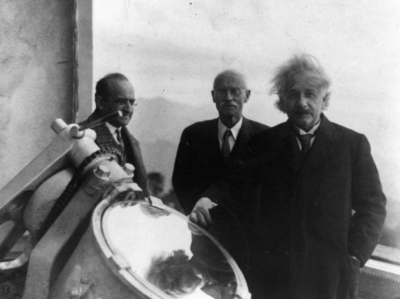 Caltech’s Einstein Papers Project is a Window into the Mind of a Genius ...